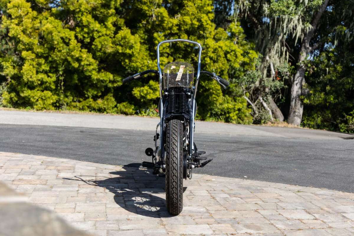 Hell Rider: A Daredevil’s 1932 Harley-Davidson VL! – BikeBound