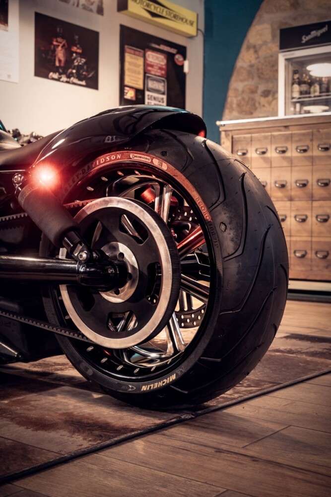 Stealth Bomber: Harley V-Rod “Nighthawk” – BikeBound