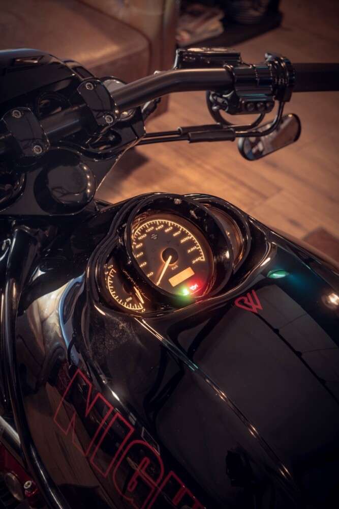 Stealth Bomber: Harley V-Rod “Nighthawk” – BikeBound