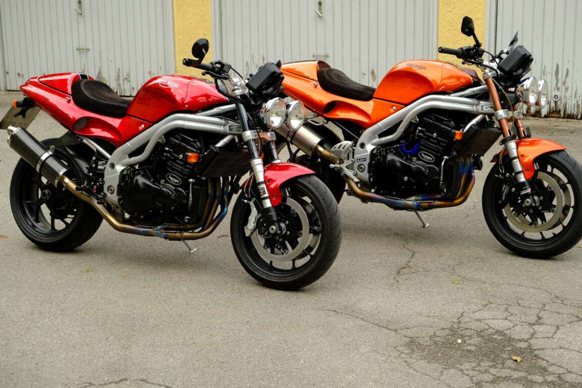 Twin Triples: Triumph T509 Speed Triple Restomods – BikeBound