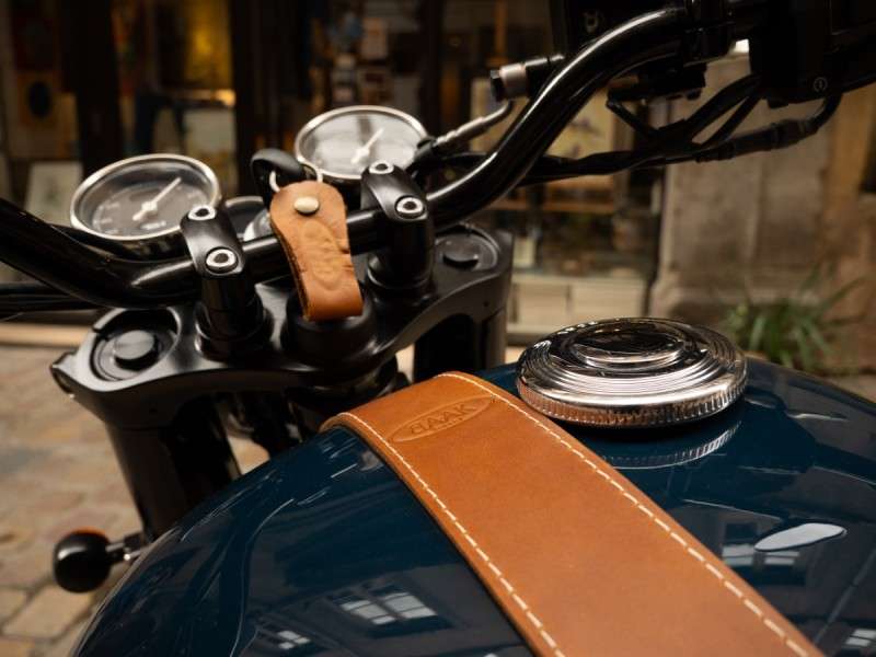 Retro Tourer: BSA 650 Gold Star – BikeBound