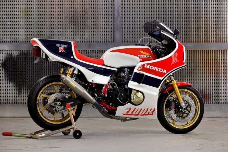 Rolling Tribute: Honda CB1100R Restomod – BikeBound