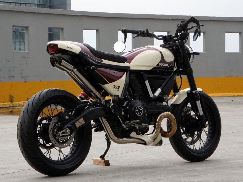 Sixty2 Street Racer: Ducati Scrambler 400 Custom – BikeBound