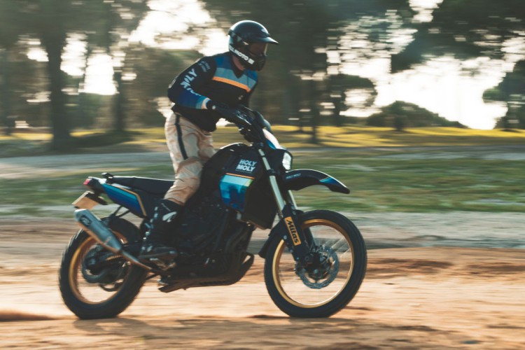 T7 Retro Kit: Yamaha Ténéré 700 Retro Enduro – BikeBound