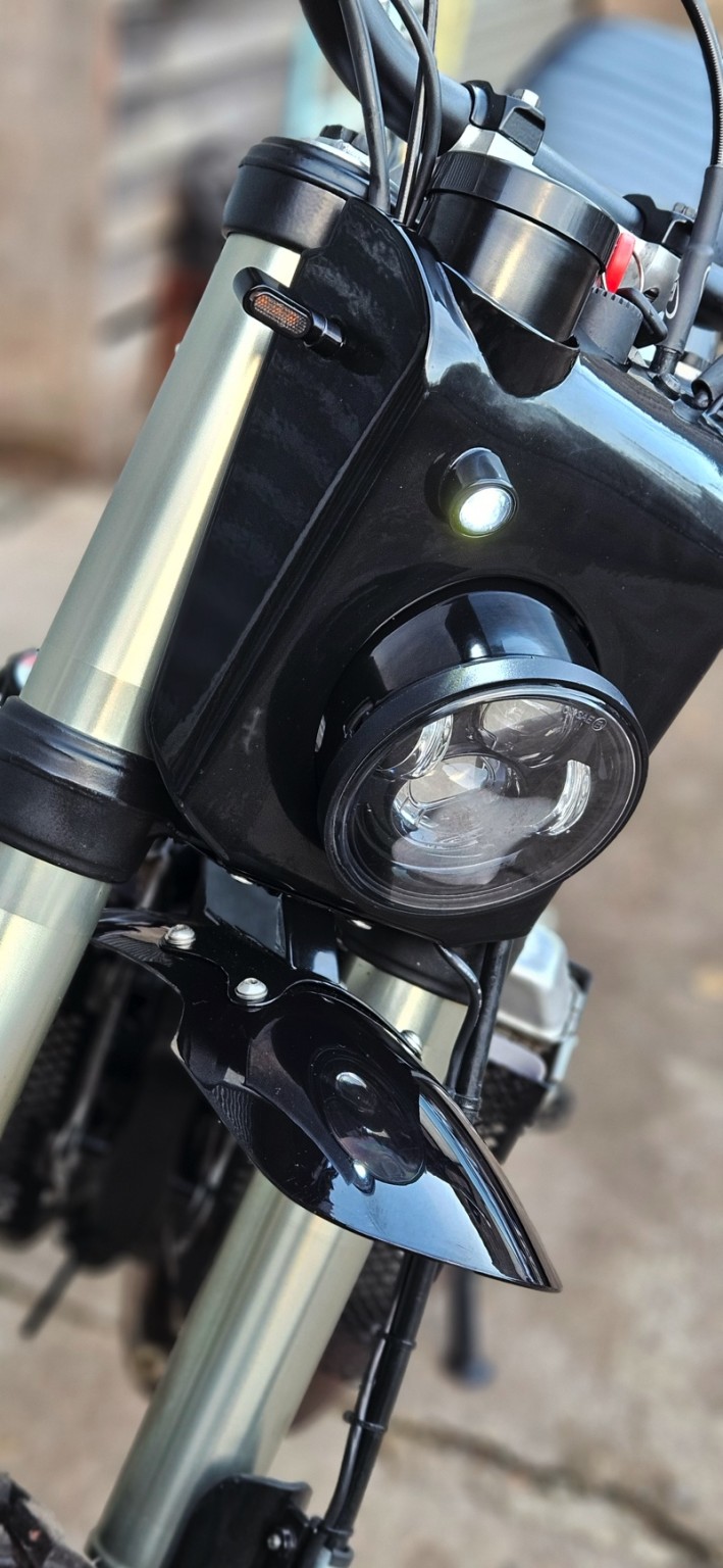 Urban Darter: CCM 400 “Dragonfly” Scrambler – BikeBound