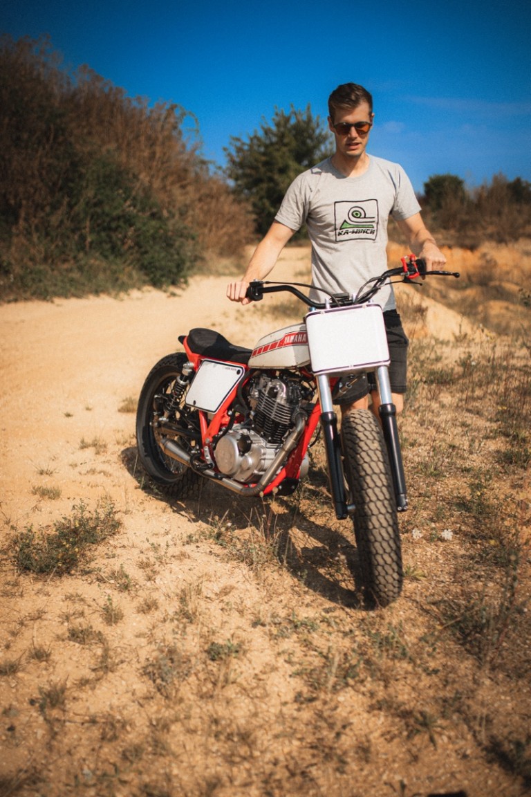 Fast and Left: Yamaha SR500 Flat Tracker – BikeBound