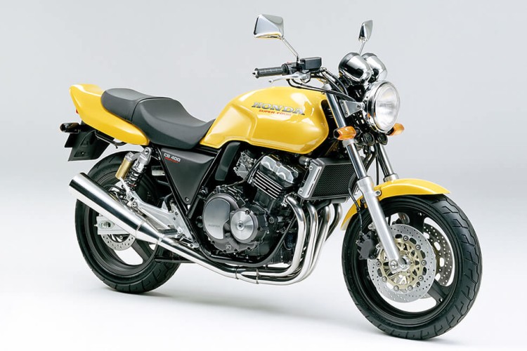 Honda CB400 Super Four Café Racer – BikeBound