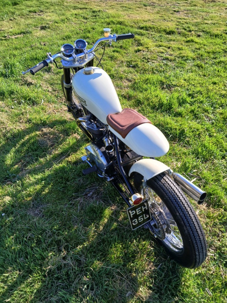 Ex-Bobber, Reborn: Triumph T140 Bonneville Special – BikeBound
