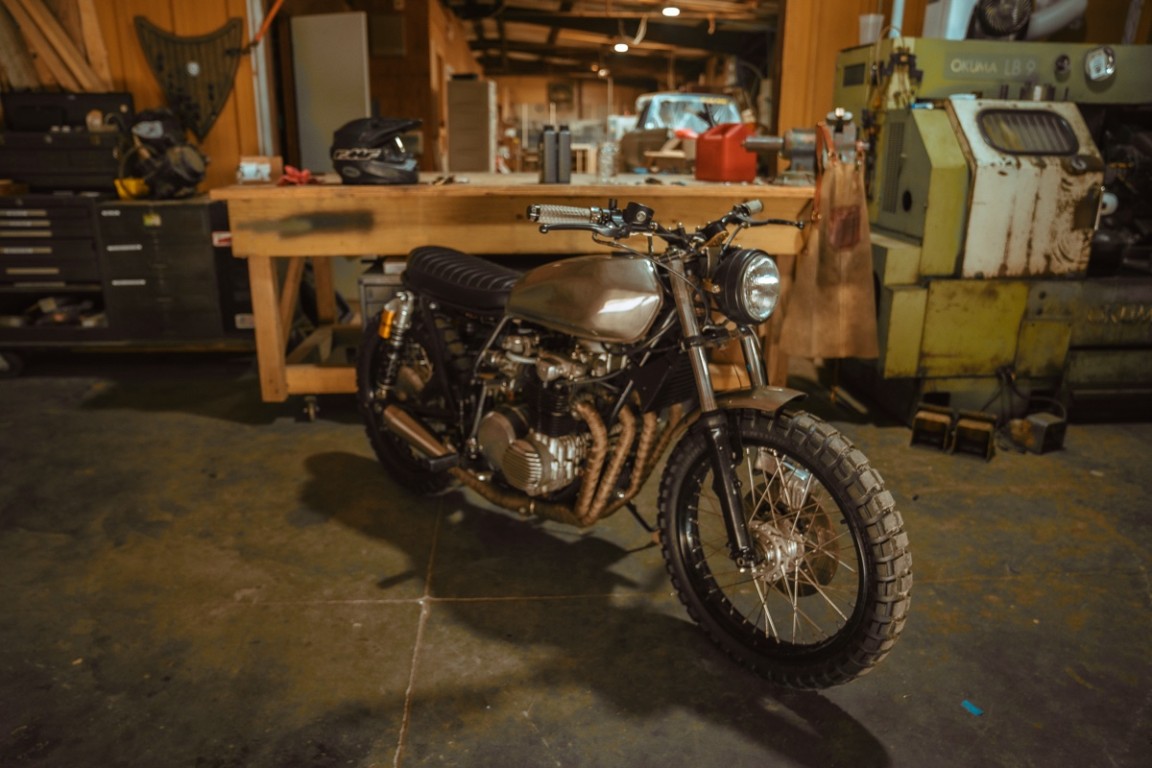 Wild Goose: Honda CB550 Brat Tracker – BikeBound