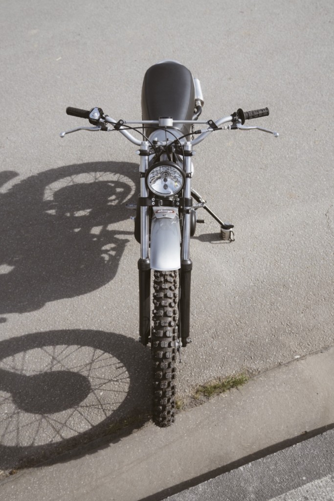 Street-Legal Smoker: Yamaha MX360 – BikeBound
