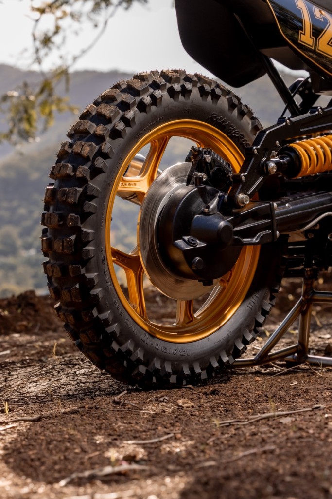 Enduro Brick: BMW K100 Street Scrambler – BikeBound
