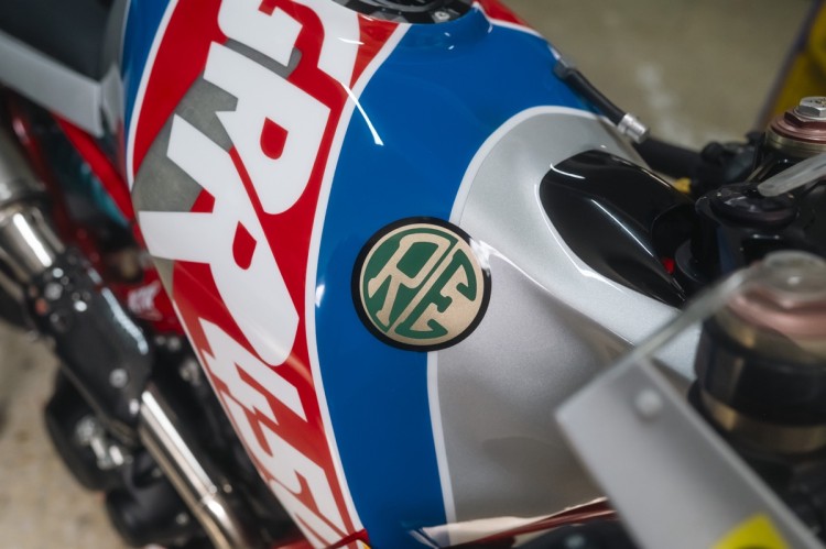Royal Enfield Guerrilla 450 Supermono – BikeBound