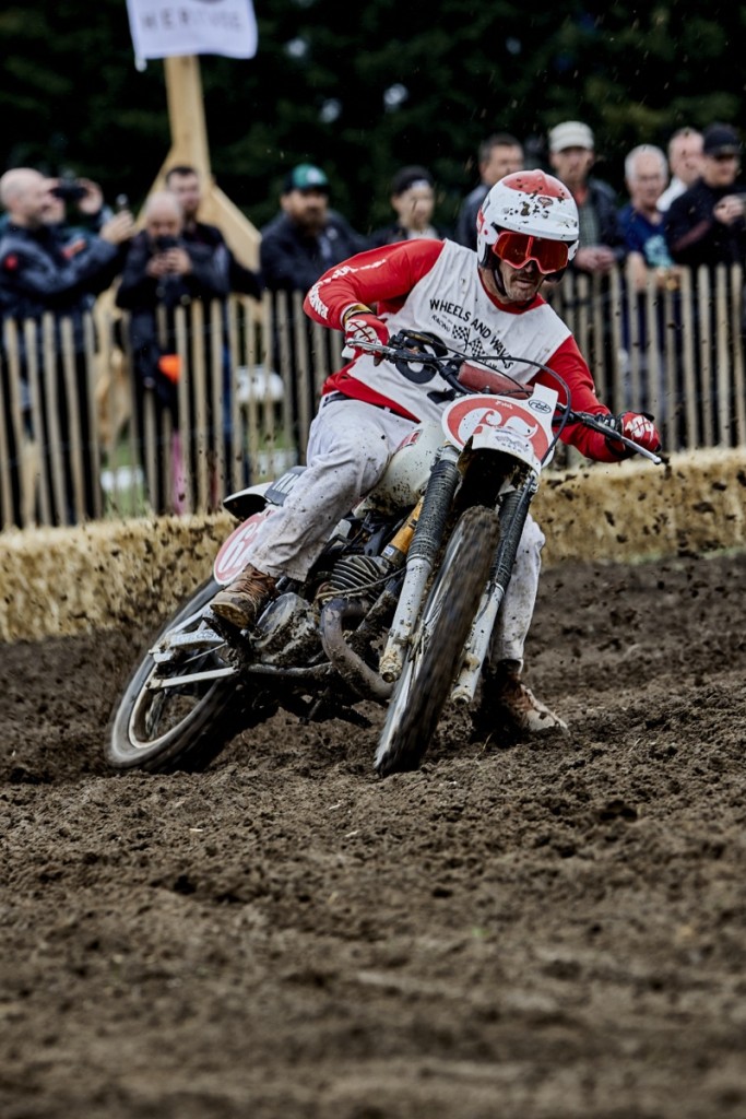 Wheels & Waves: El Rollo Flat Track – BikeBound