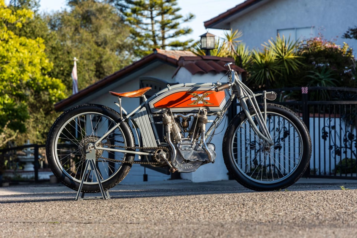 Flying X: 1912 Excelsior Board Tracker – BikeBound