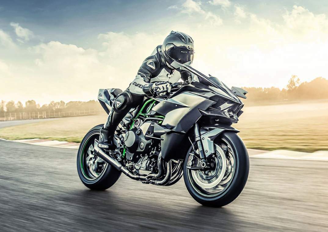BikeBound Guide: The Fastest Hyperbikes – BikeBound