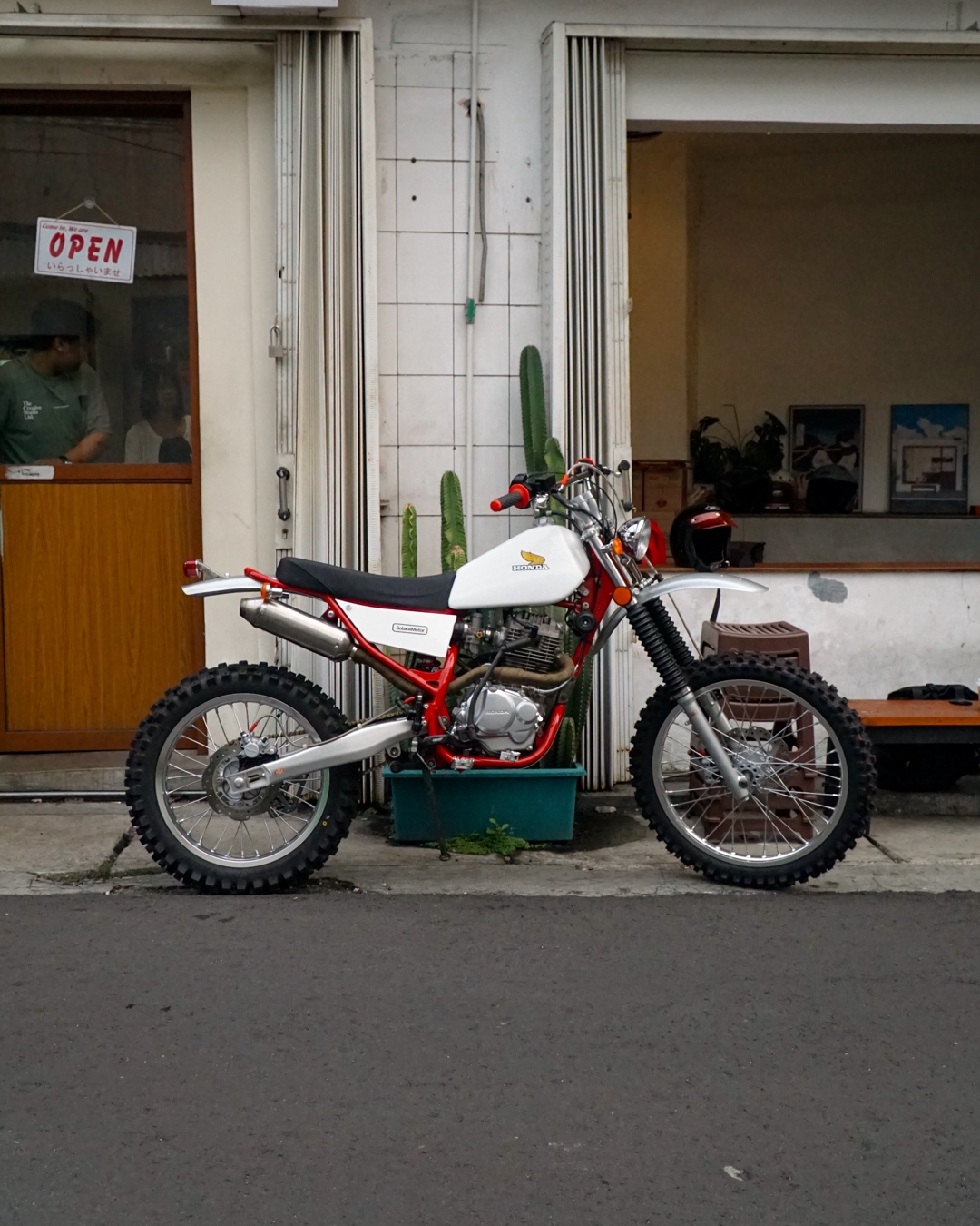 XL Style Retromod: Honda Tiger 250 Scrambler – BikeBound