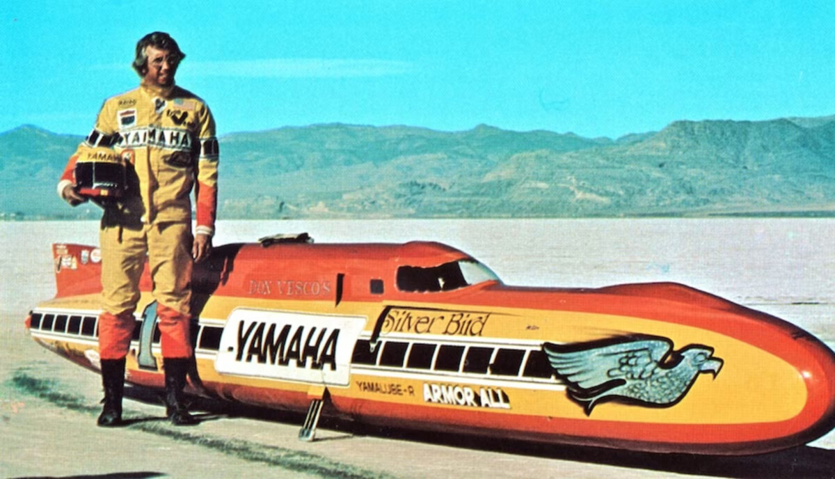The First 300-MPH Motorcycle: Silver Bird Streamliner – BikeBound