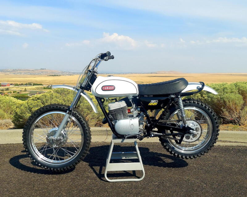 Genuine Yamaha Tuning 1968 Yamaha Dt 1 250 Gyt Motocrosser Bikebound